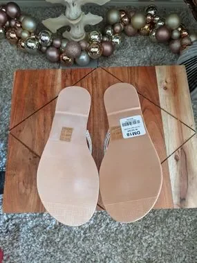 le chateau | Shoes | Le Chateau Embellished Tan Flip Flop Sandals With ...